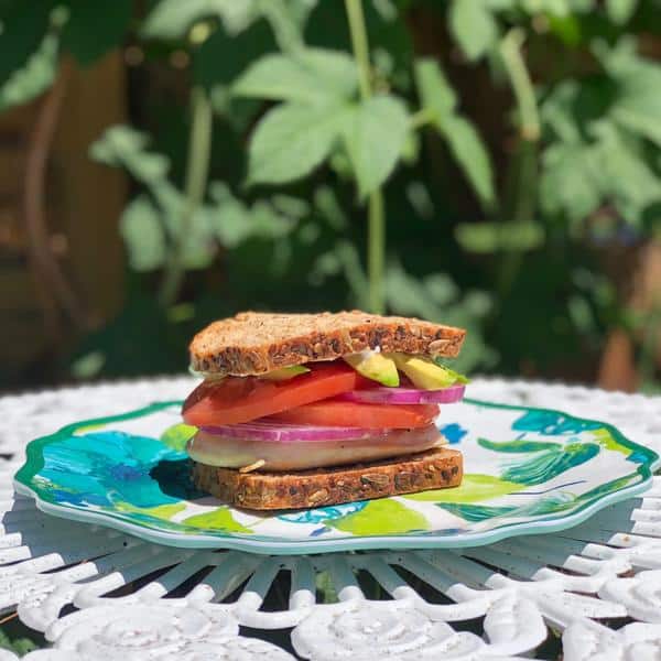 Transcend Glucose Gels | Avocado and Grilled Pepper Chicken Sandwich ...